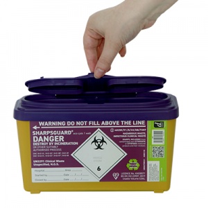 Daniels 1L Com-Plus Sharps Containers - LabWorld.co.uk