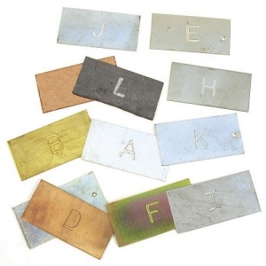 Pack of Metal Strips - LabWorld.co.uk